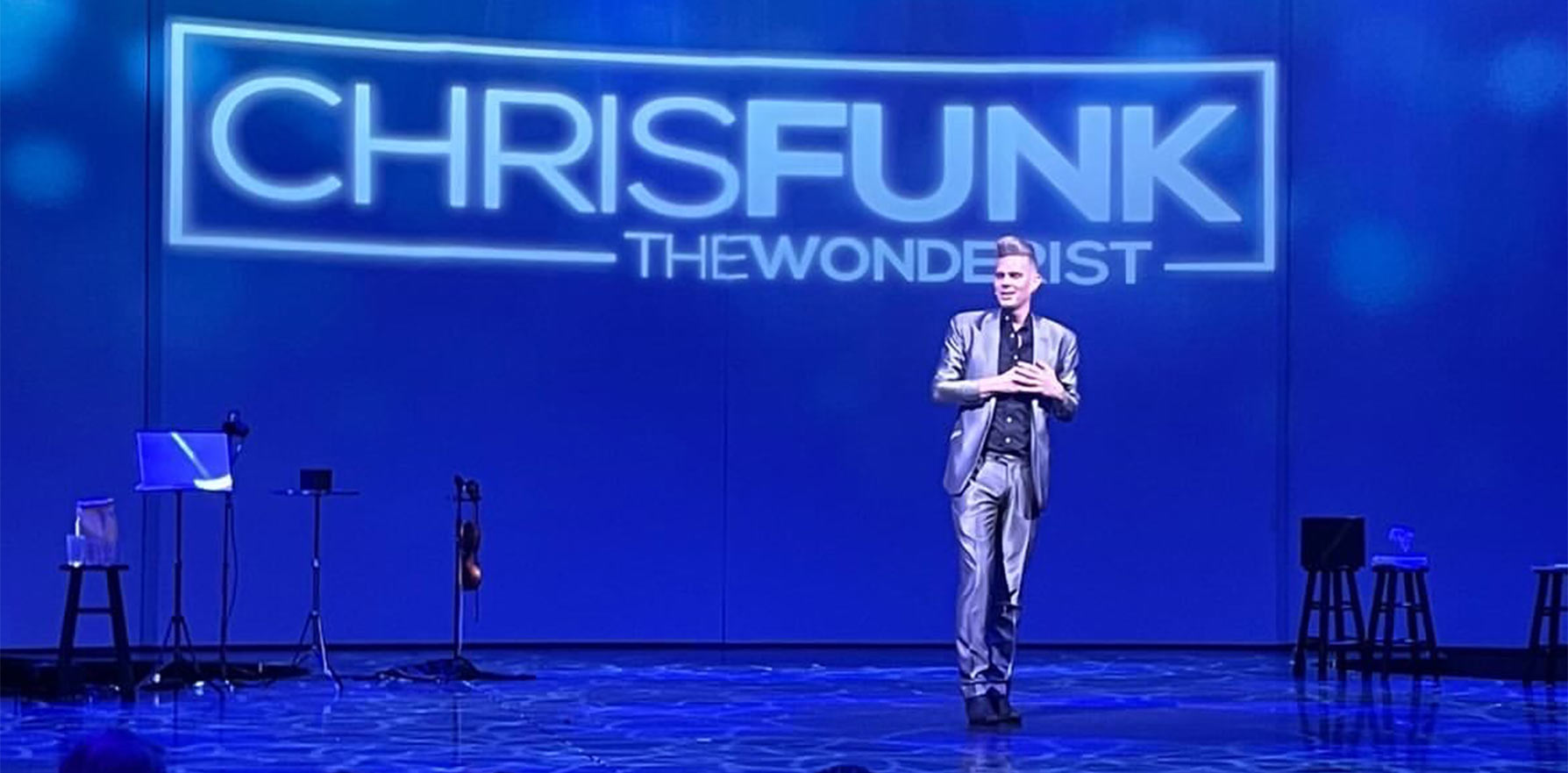 Corporate Magician Vancouver, Holiday Magician Toronto - Chris Funk